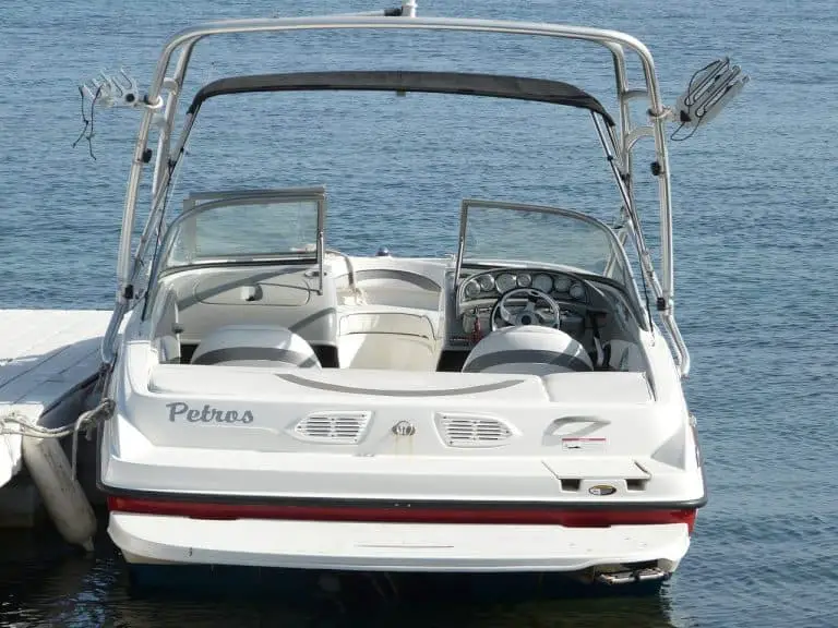 Average Cost For A Speed Boat: (15 Examples) - Project Boating